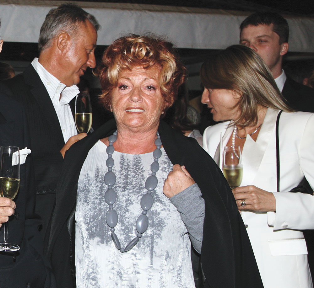 Bernarda Jeklin res zatreskana v Ljudmilo? - skandal24.si