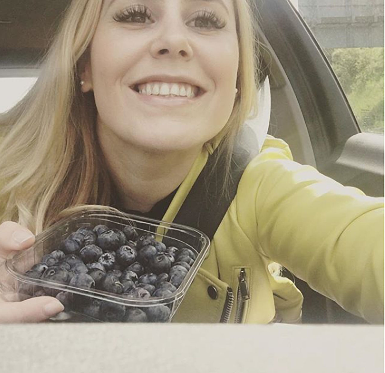 LEPOTICA ALJA DOMJAN: »Mladost naj bo prednost in ne ovira!« - skandal24.si