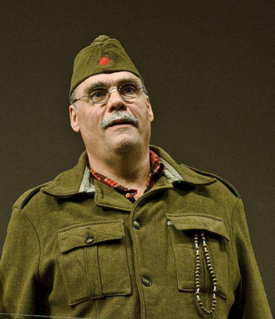 Se sprašujete, kaj počne po plagiatorski aferi Boris Kobal? Tole vas bo ...